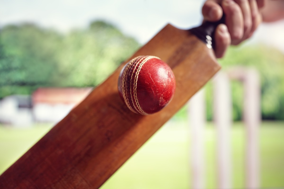 How to Knock In a New Cricket Bat (Step-by-Step Guide)